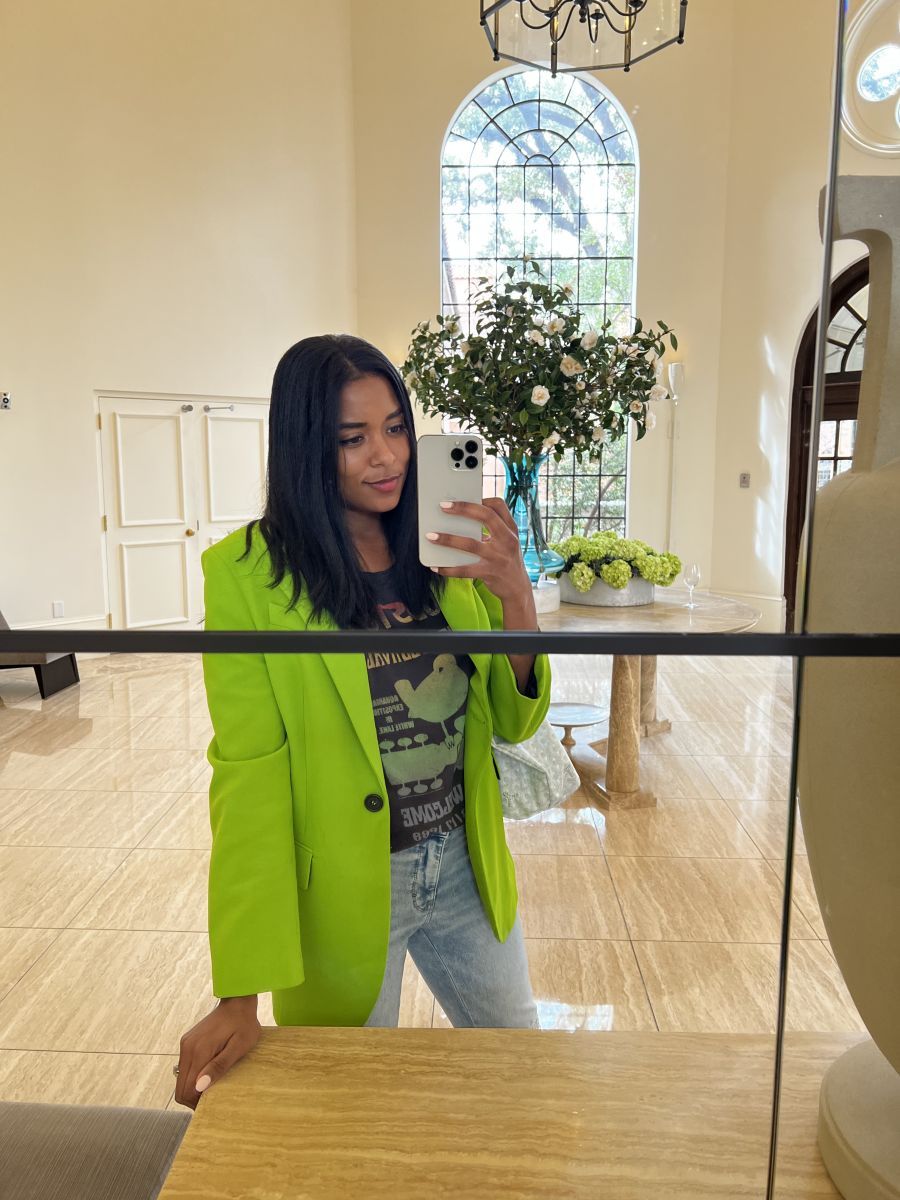 20 Green Fashion Items to Add to Your Wardrobe - Shades of Pinck