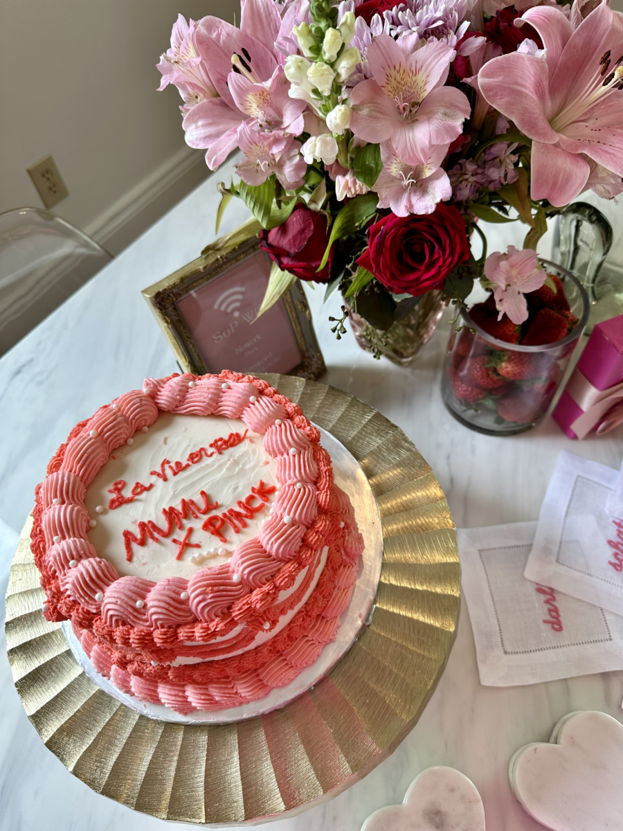 Sunday Sessions: Daysia Mims of Daysia Vu Cakes - Shades of Pinck